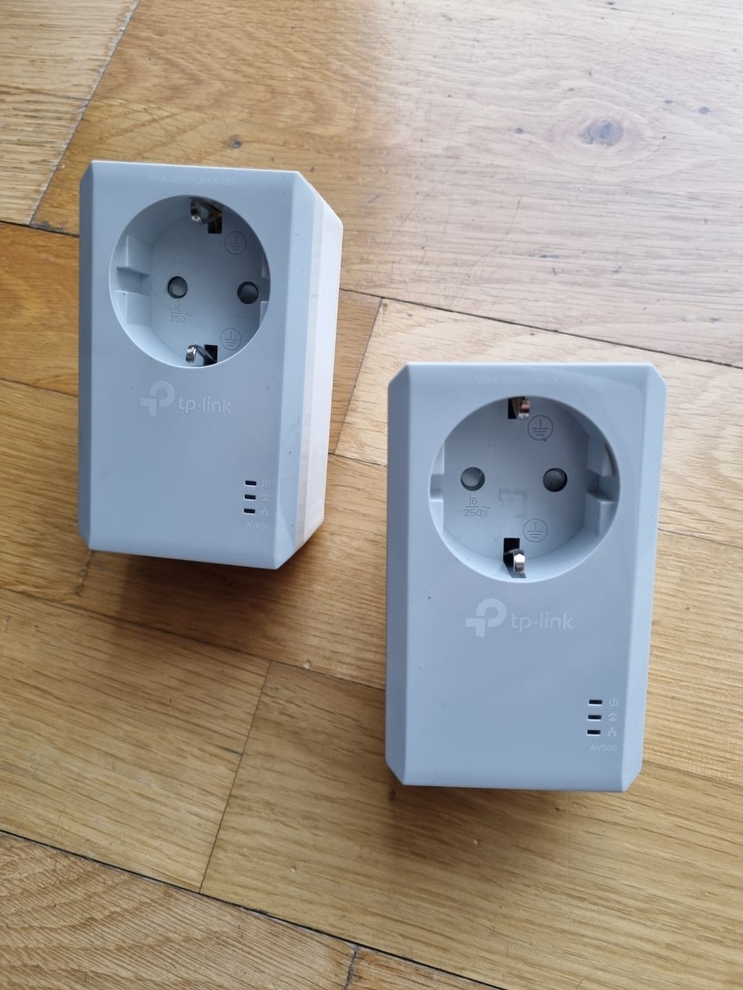 Powerline adapter TP Link TL-PA4010P