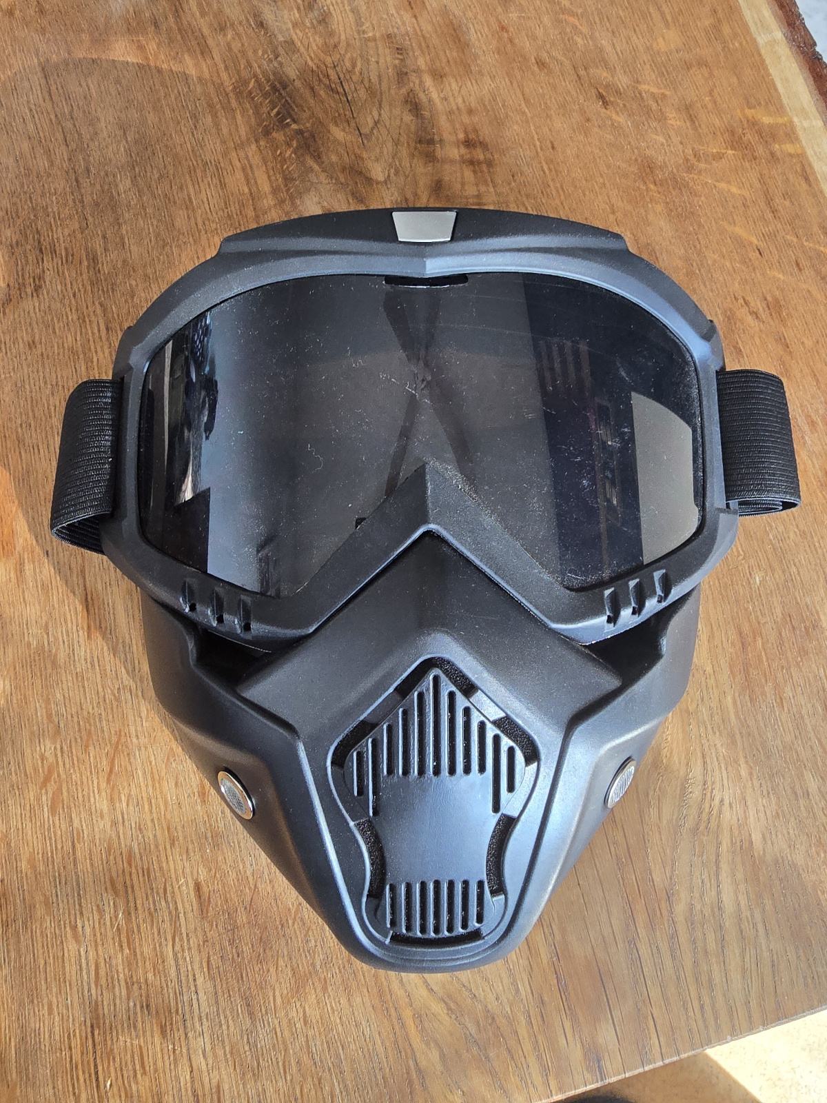 Airsoft maska