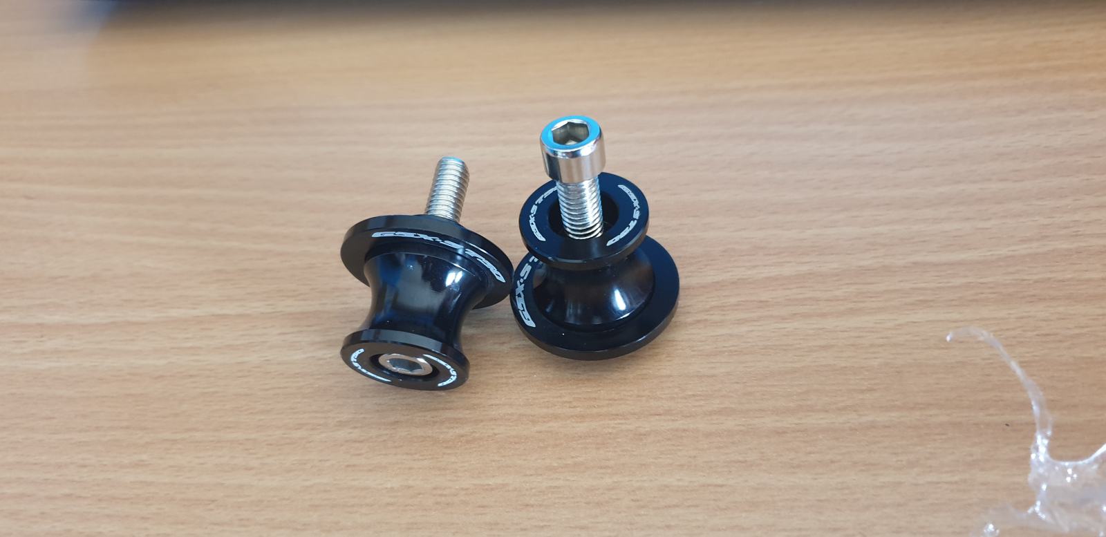 Valjčki za stojalo motorja M8 navoj