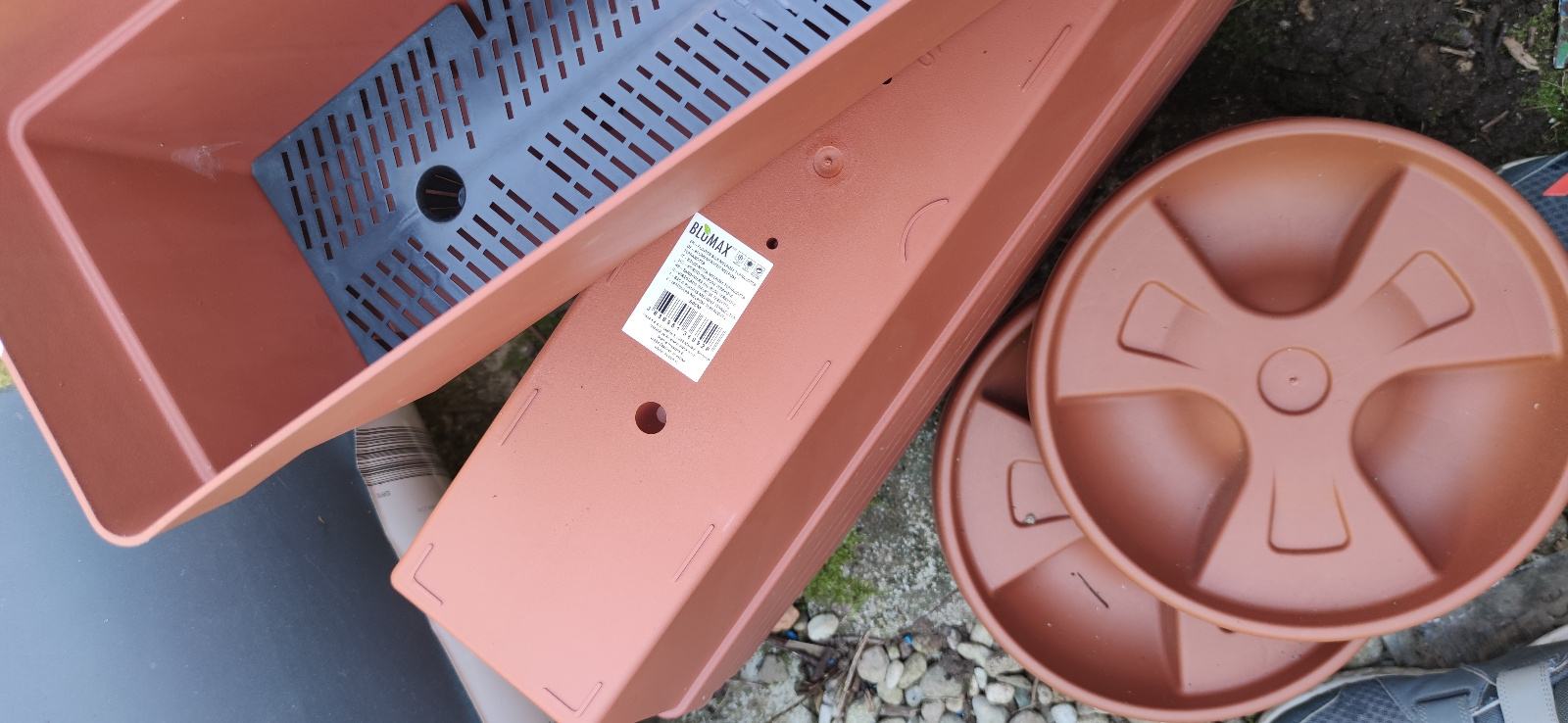 PVC Blumax cvetlično korito in premični podstavek