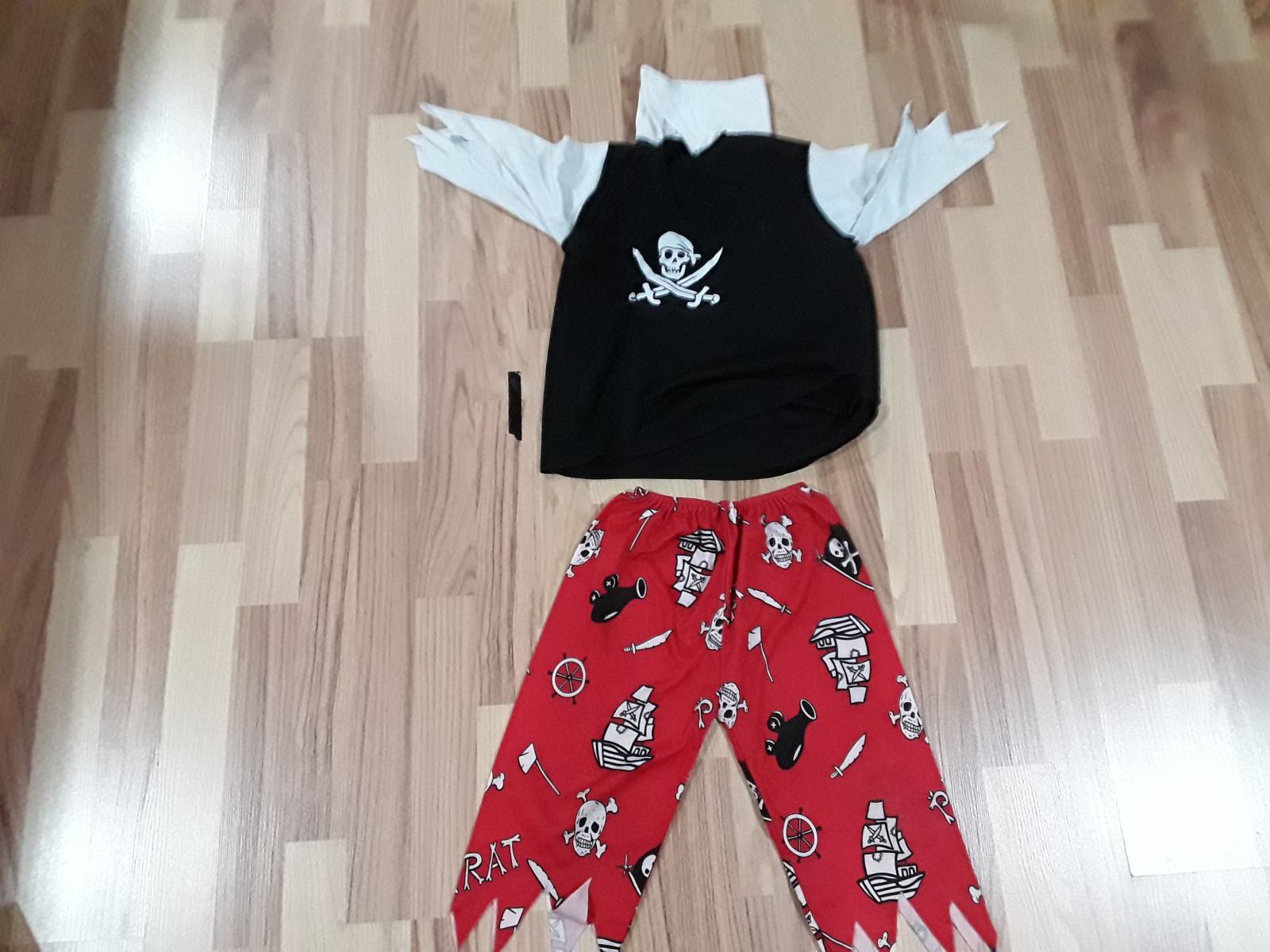 Otroški pustni kostum Gusar podarim