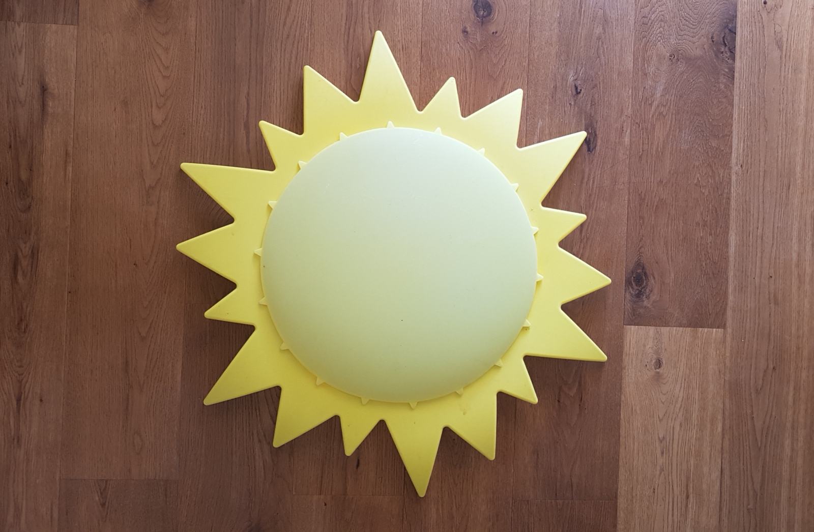 Otroška luč IKEA – Smila Sol