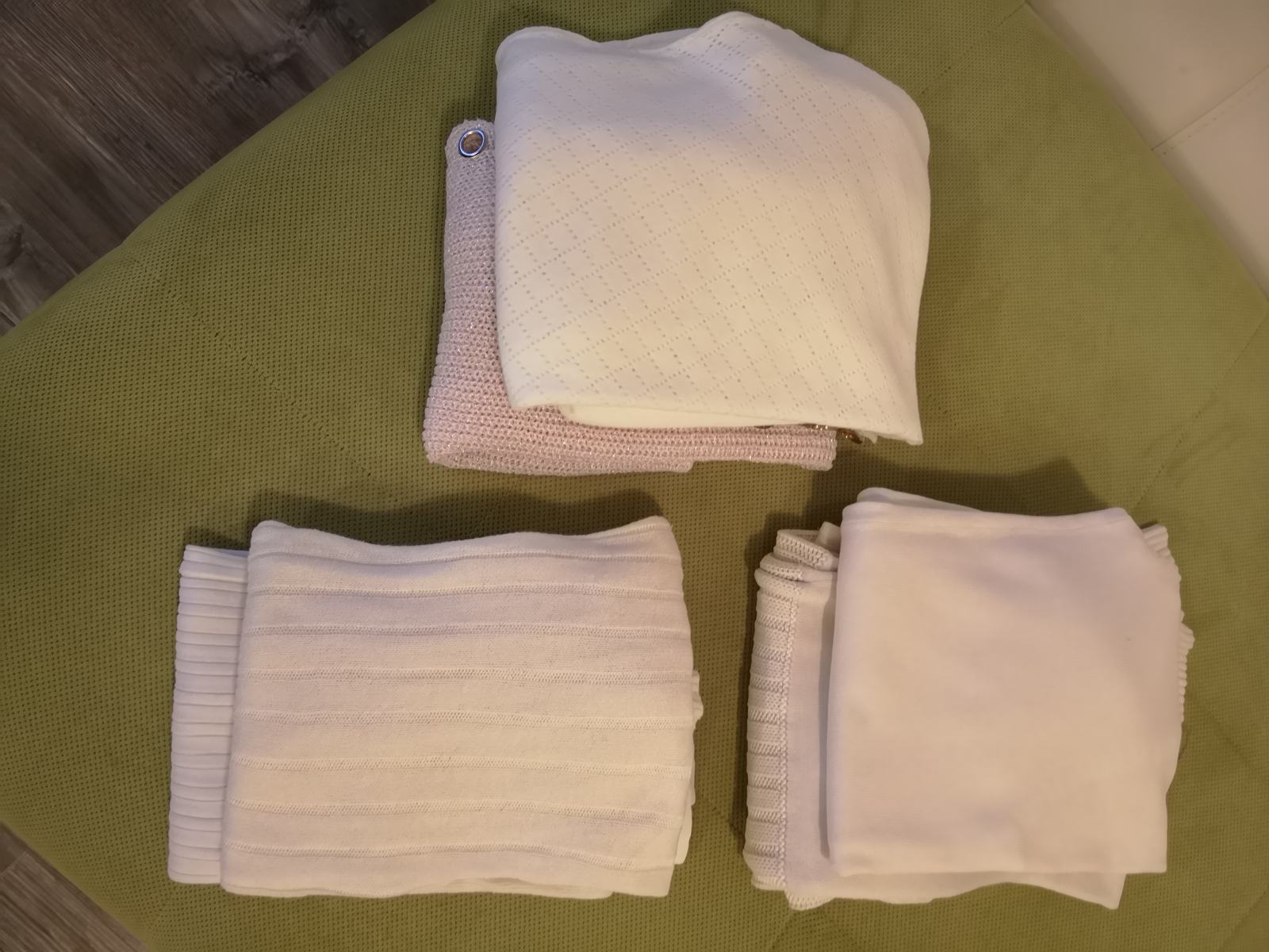 Rabljena oblačila, več kosov, znamke Esprit, Mango, Replay