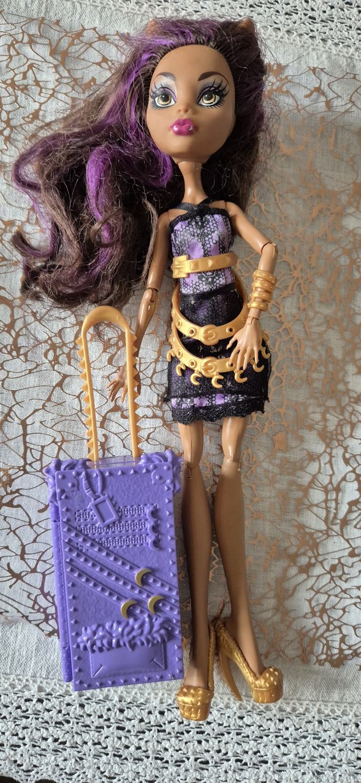 Clawdeen Wolf - Monster High Scaris, Mesto strahov