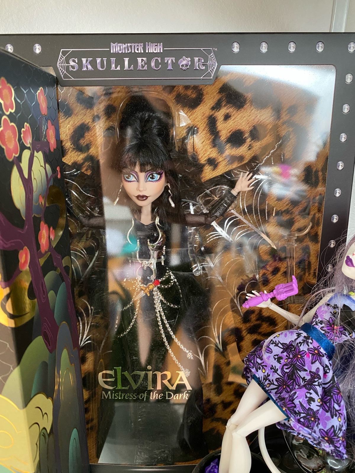 Monster high collector doll Elvira