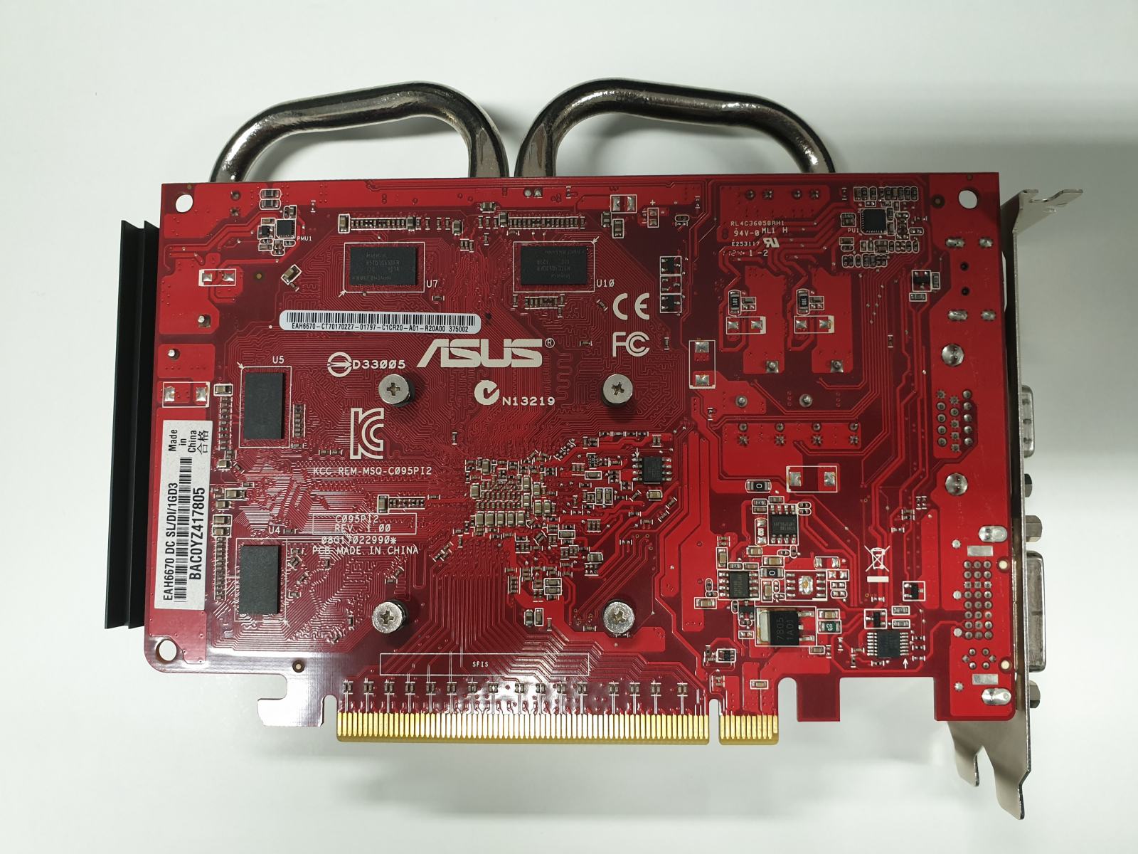 Grafična kartica ASUS EAH6670 DC SL/DI/1GD3 (RADEON HD 6670)