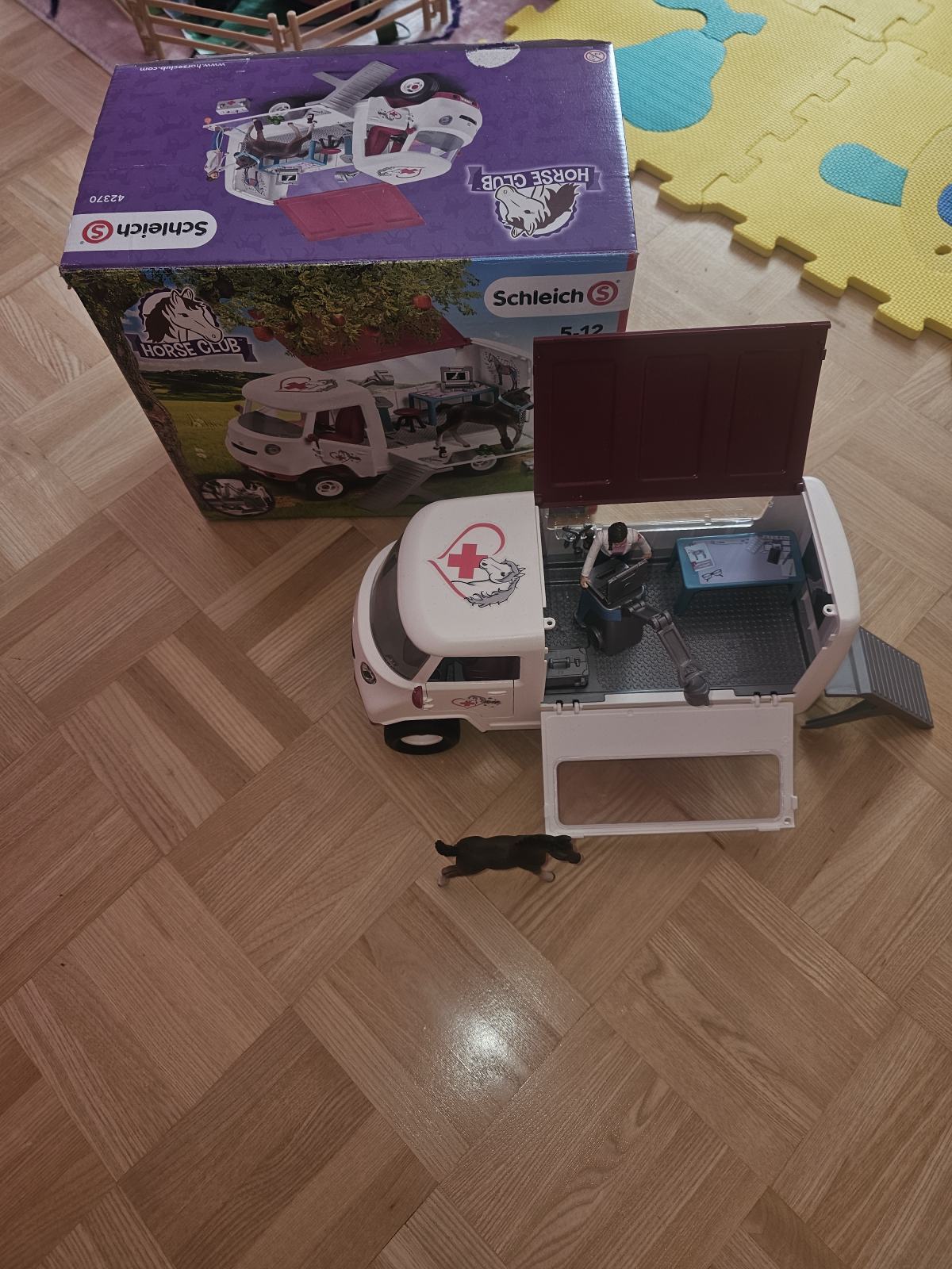 Schleich 42370 mobilna veter. ambulanta