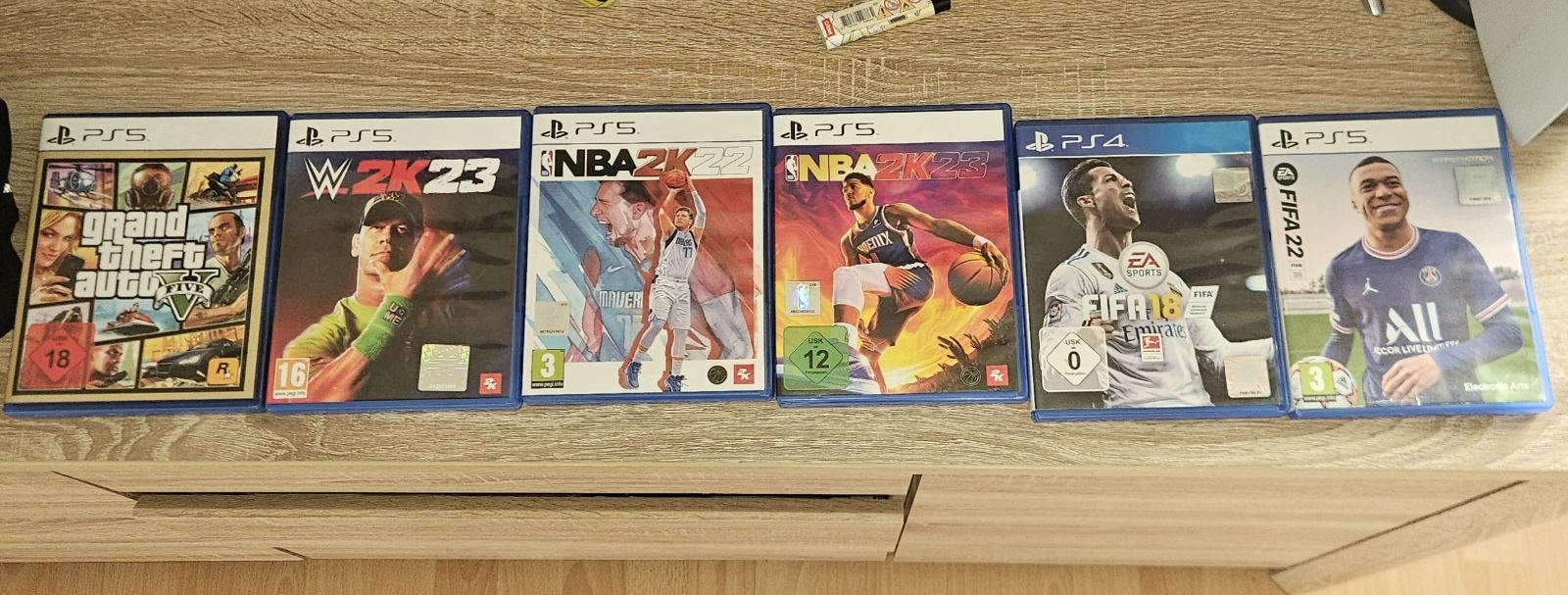 ps5 igre (Fifa,NBA,WWE,GTA5..)