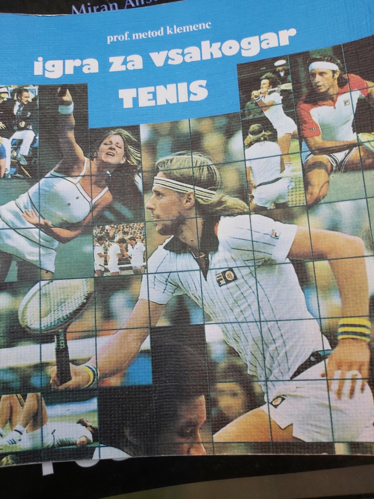 KLEMENC TENIS IGRA ZA VSAKOGAR