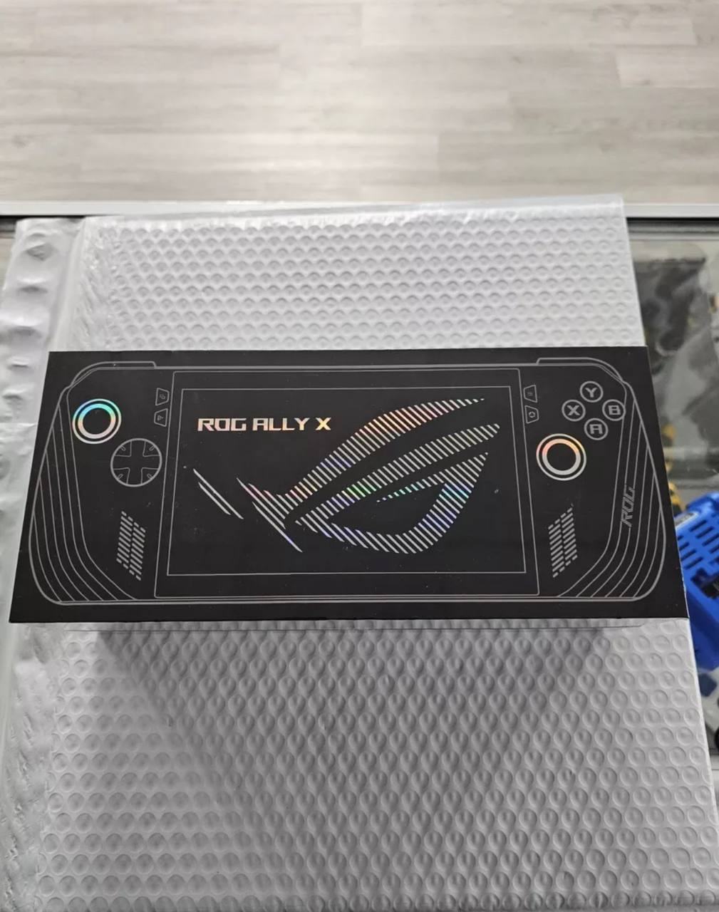 ASUS ROG Ally X AMD Z1 Extreme 24GB 1TB SSD Nov