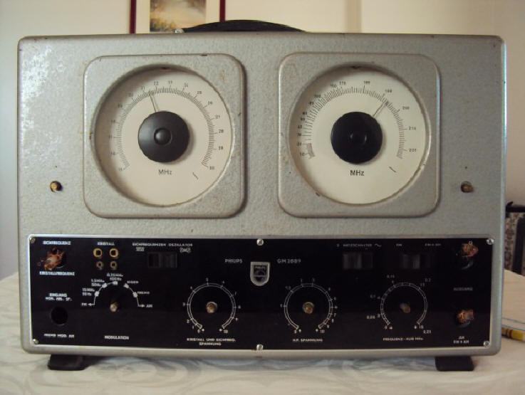 Philips Signal Generator GM 2889