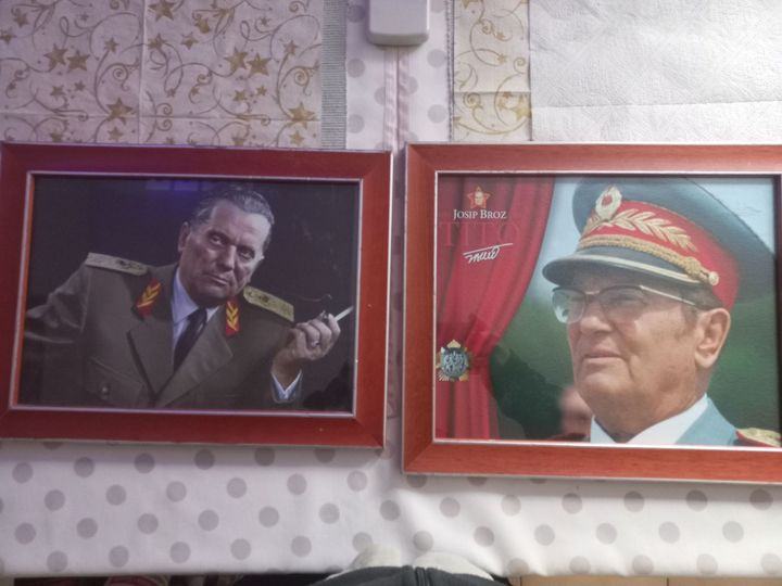 TITO-slike z okvirji
