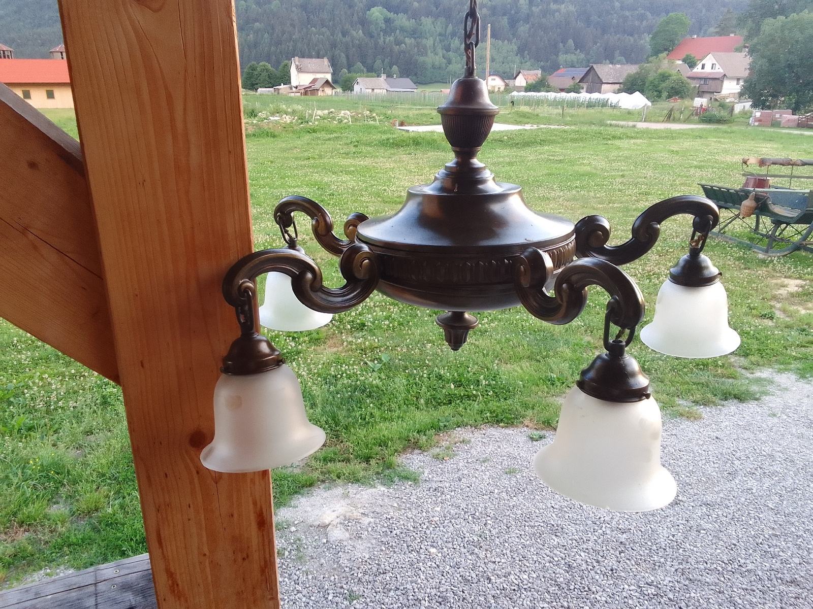 star kovinski lestenec