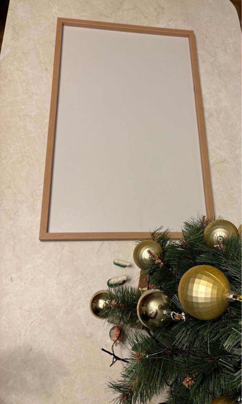 Podloga za novoletno jelko 50x80 cm
