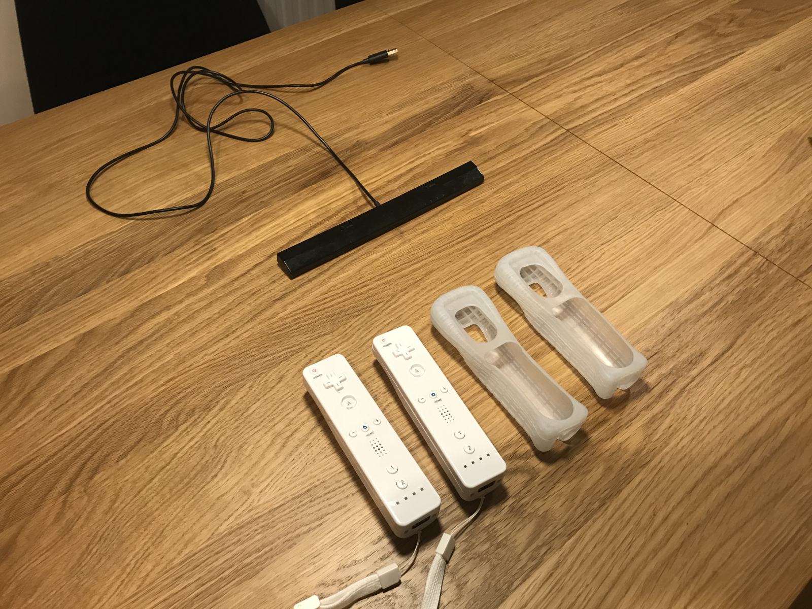 Wireless Wii Remote Sensor for USB - Mayflash W010 Dolphin Bar