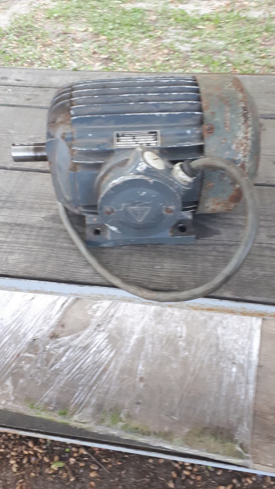 EL.MOTOR 380V 2.2 KW/1400/OBR/ 0.75KW/ 920 OBR/MIN