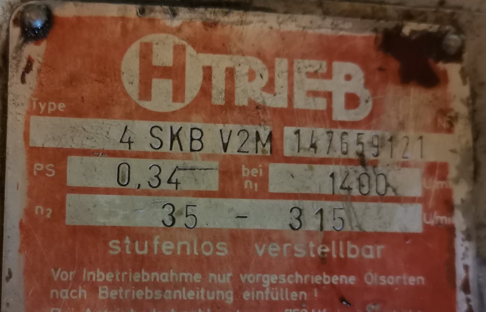 Električni motor z reduktorjem