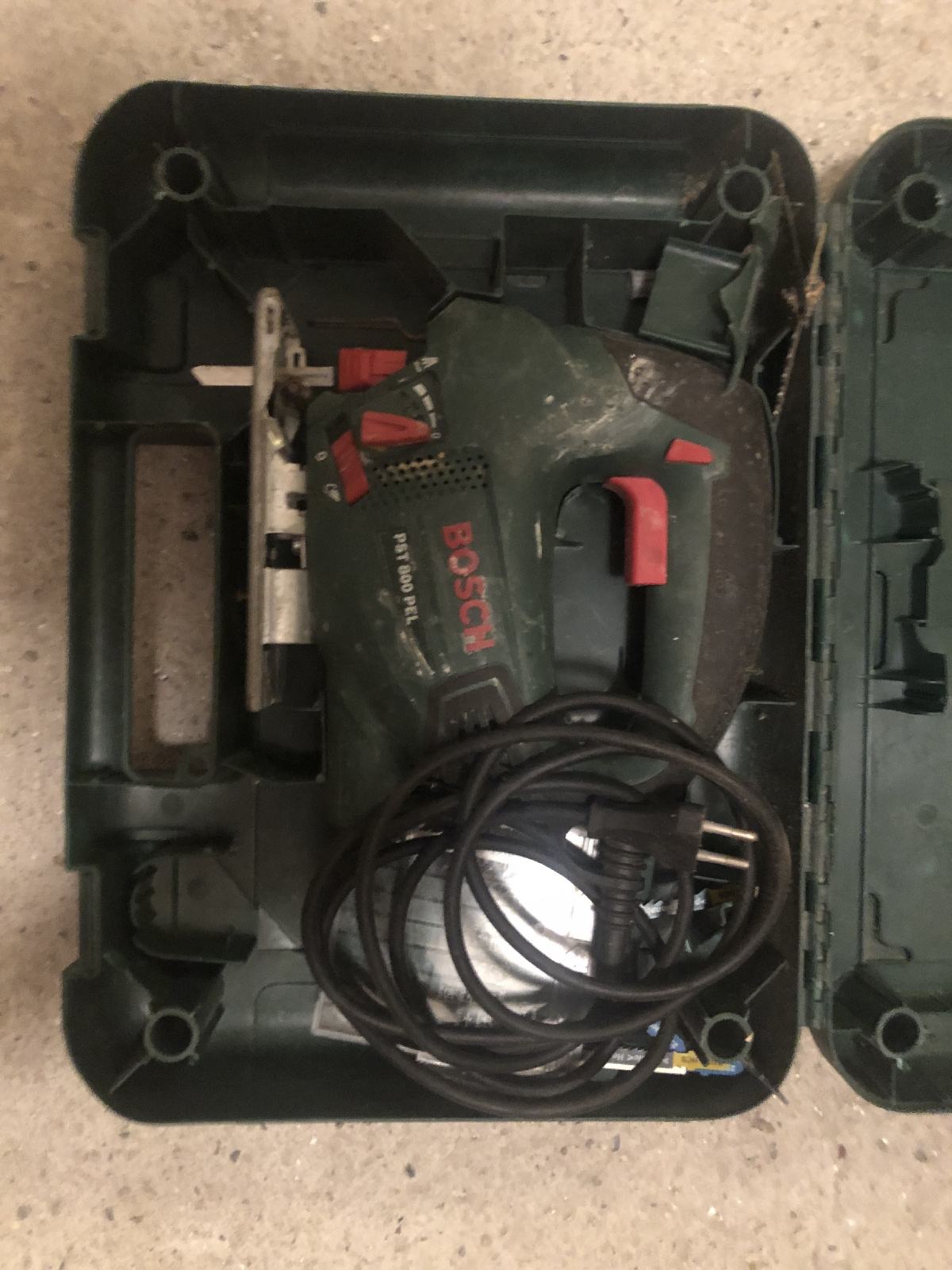 Vbodna Žaga Bosch pst 800 pel