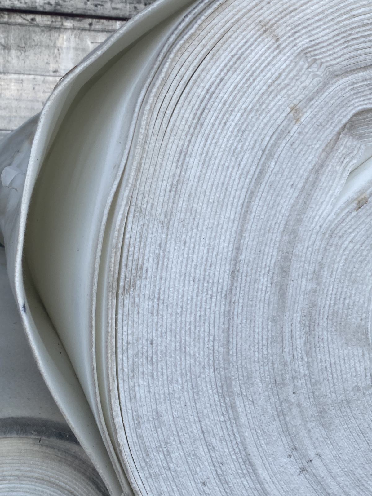 Gradbeni filc NAJCENEJŠI