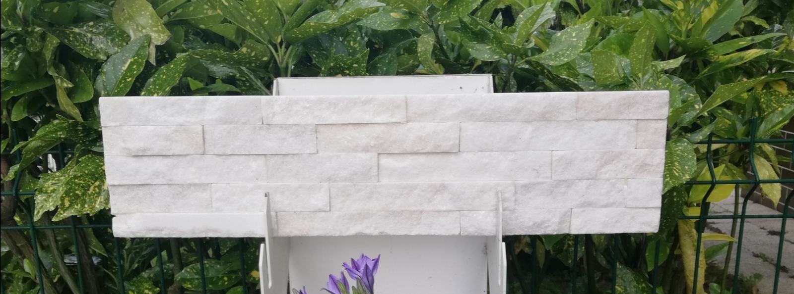 Kamen Rustika - Snow white