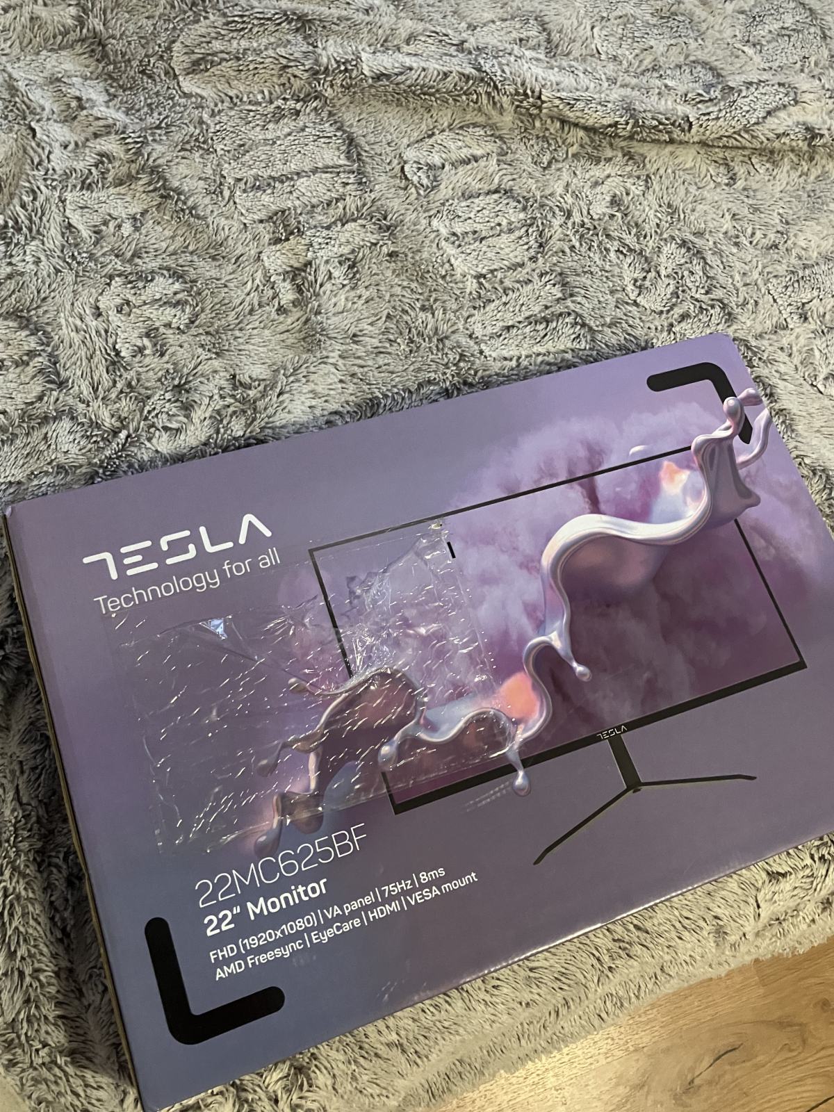 Tesla monitor