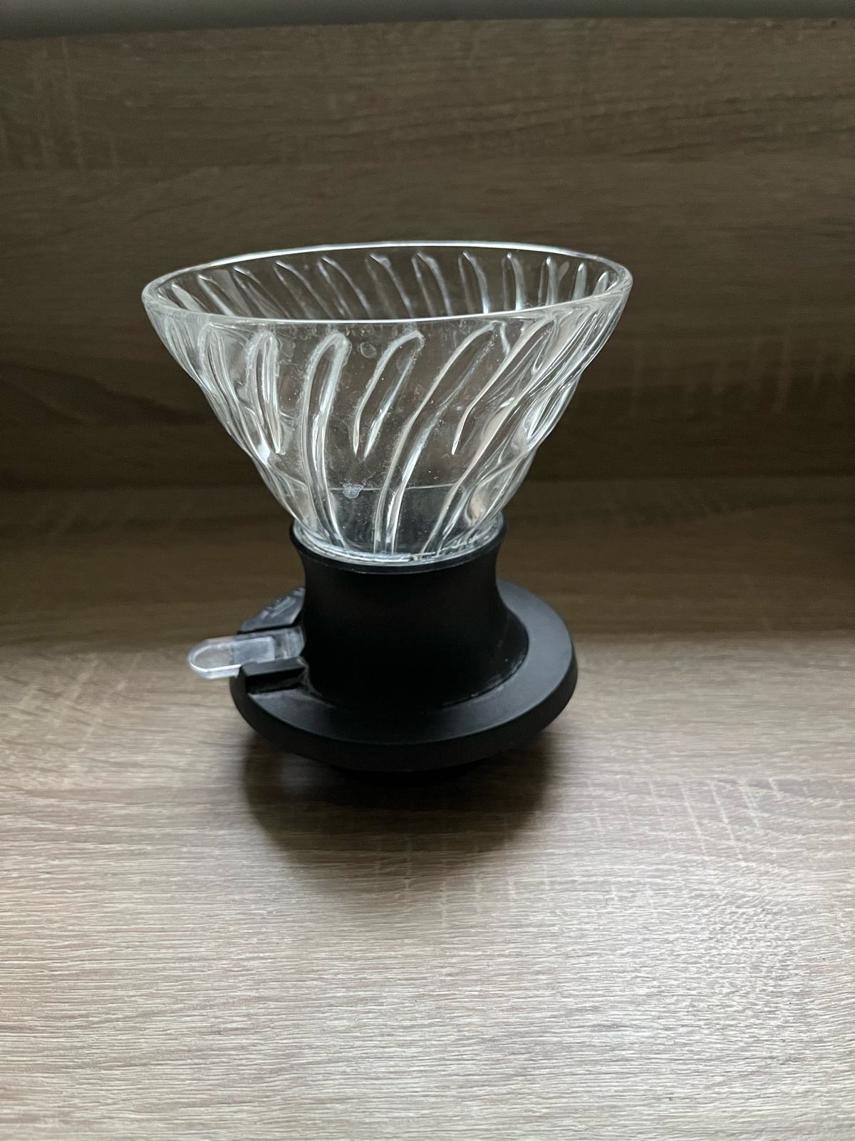 Hario V60 Switch - za pripravo filter kave