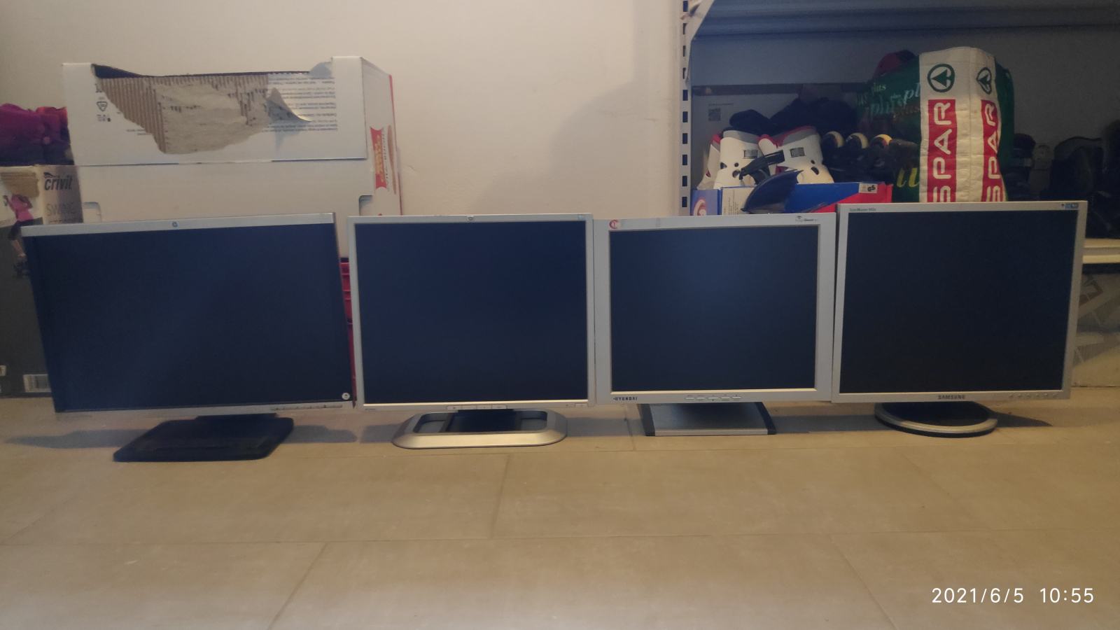Podarim monitorje