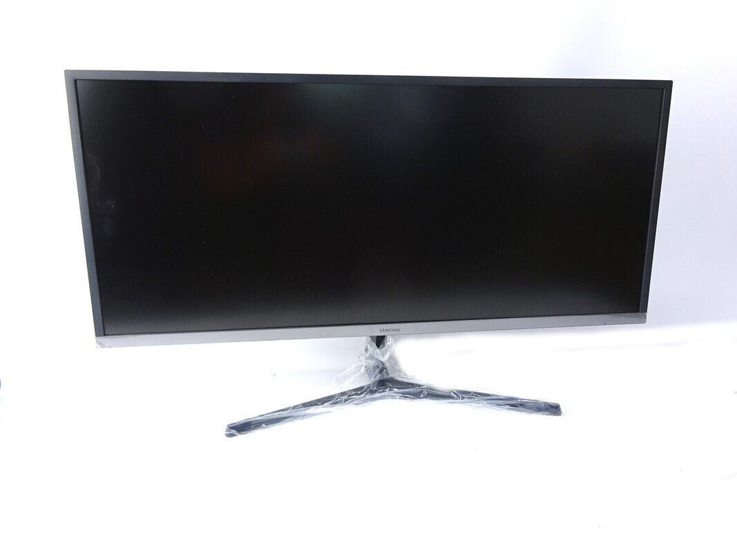 Samsung Ultra WQHD monitor S34J552WQR, 34 palcev