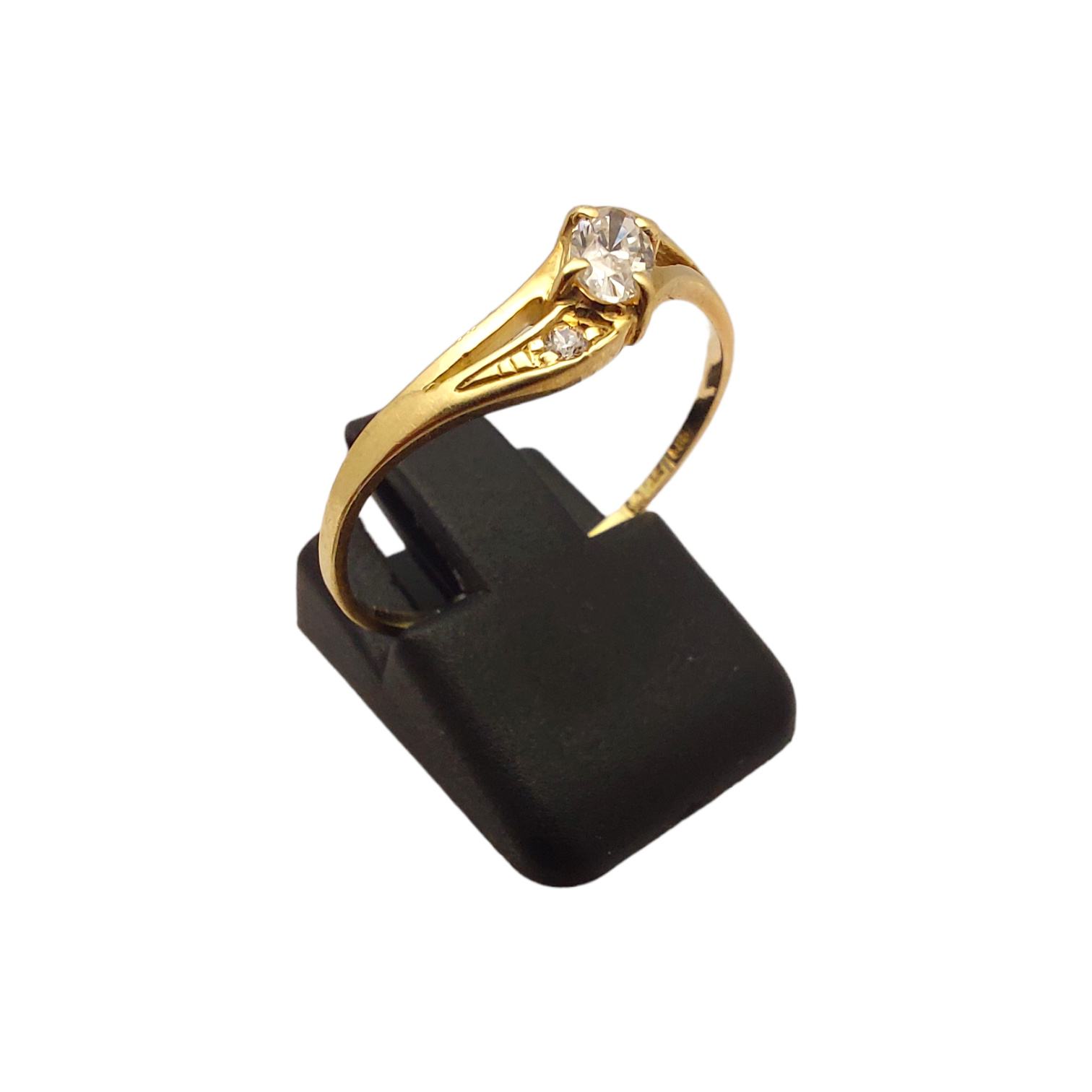 (10143) Zlati prstan WAVE 14K 585/1000; m=1.47g