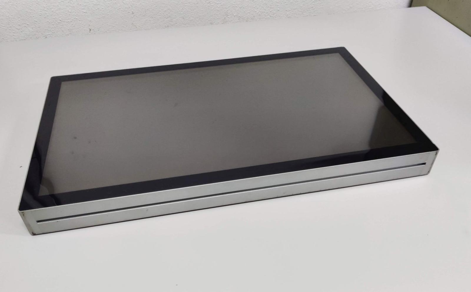 Računalnik Industrijski - PC - Advantech Touch Panel UTC 520B-RE