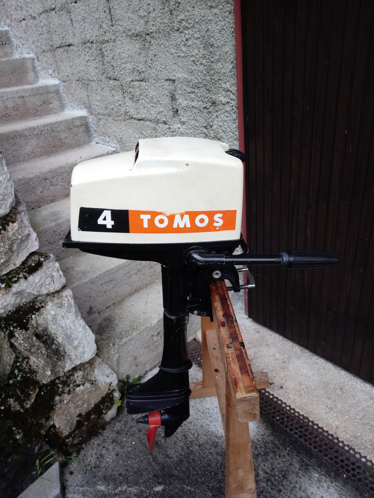 MOTOR TOMOS 4