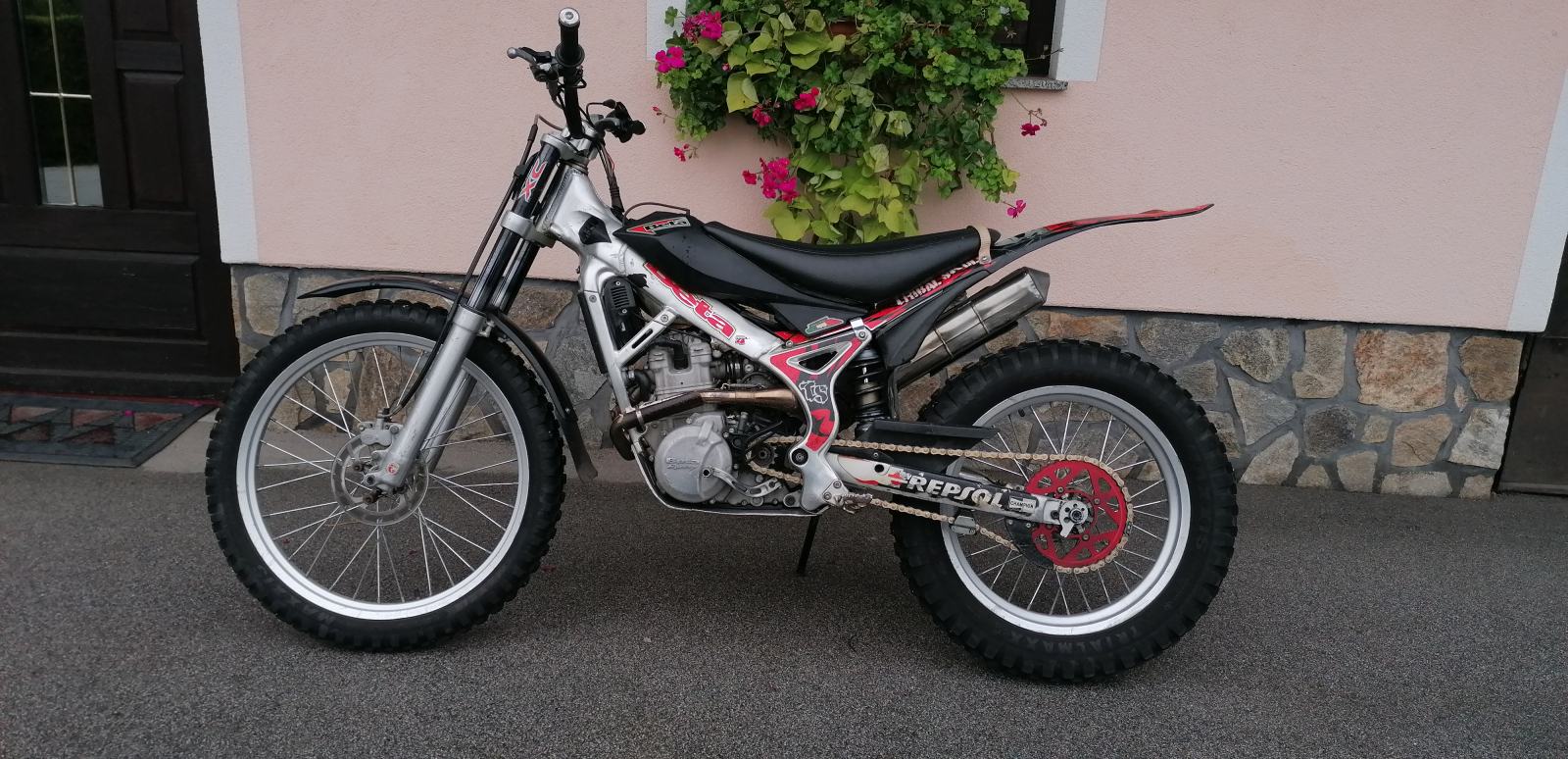 Beta Rev 4. 4 T 300 cm3, 2009 l.