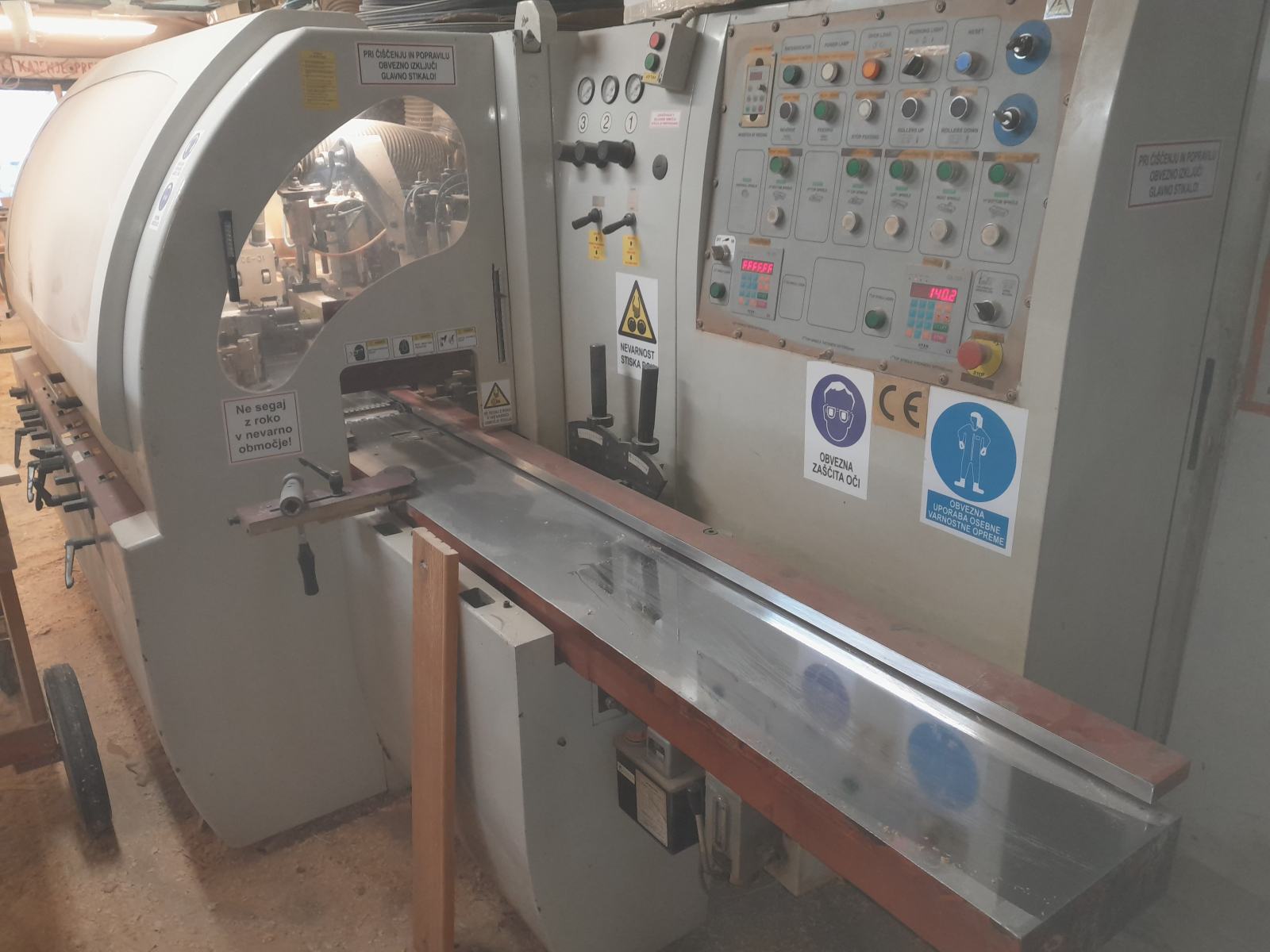 štiristranski stroj 5 vrete