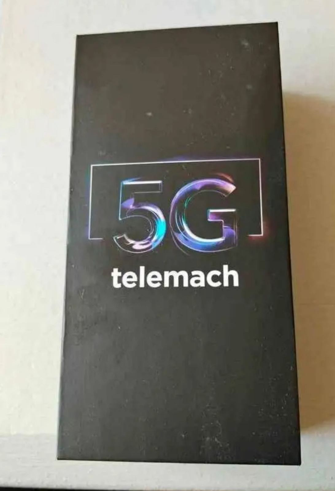 Ugodno prodam telefon Telemach 5g