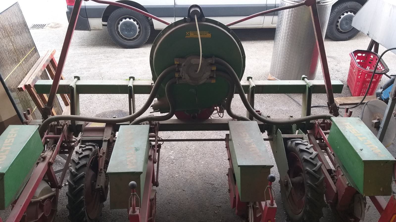 Pnevmatska sejalnica 4-redna