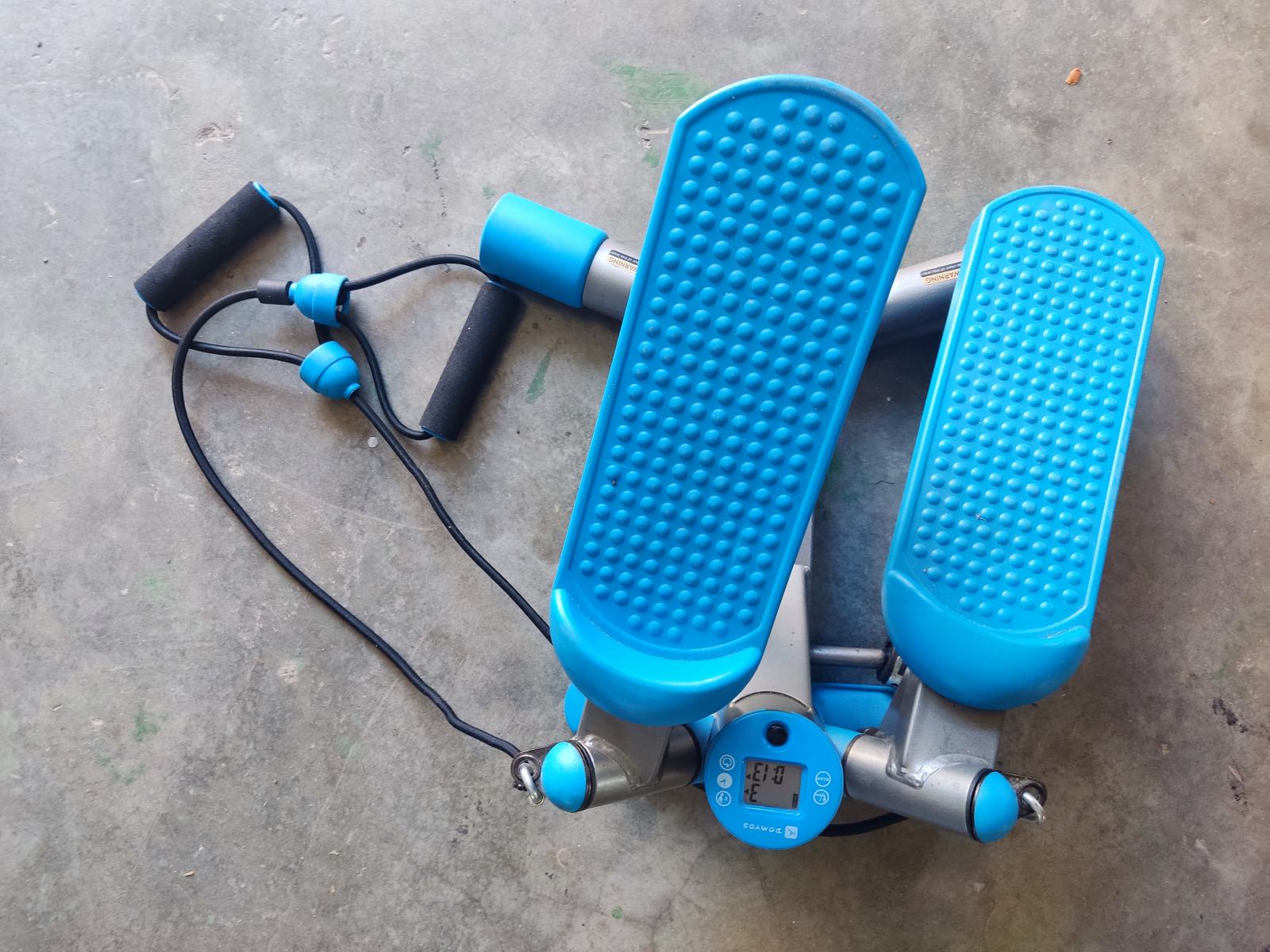 TWISTER STEPPER
