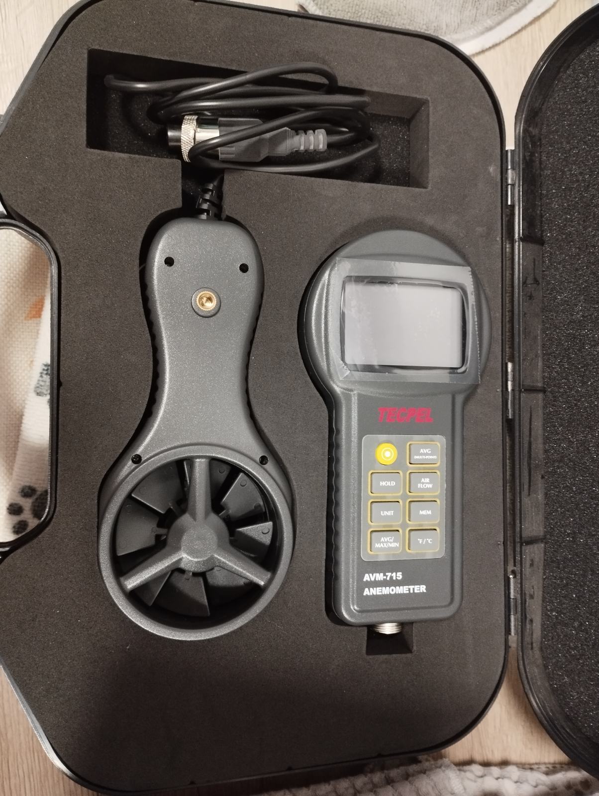 Anemometer Tecpel AVM-715