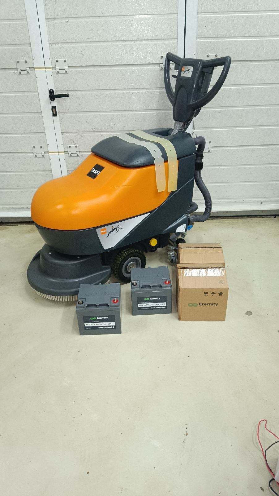 Čistilni stroj Taski Swingo 450 B