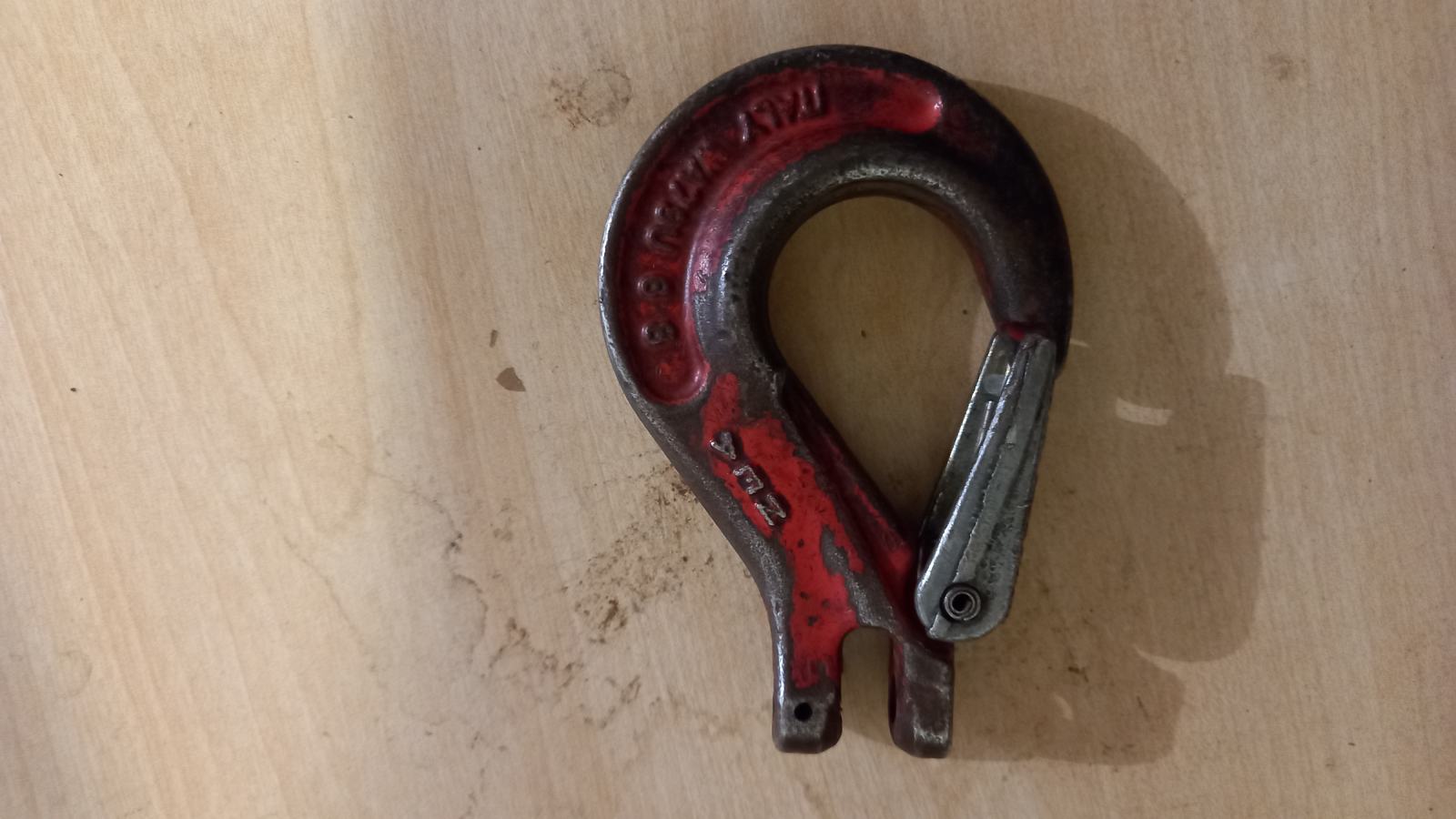 Kavelj za dvig bremena