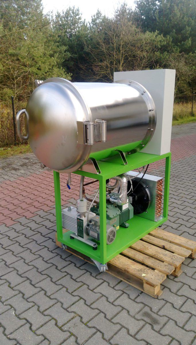 LIOFILIZACIJSKI STROJ (do 40 kg) - model CHWC - 40A