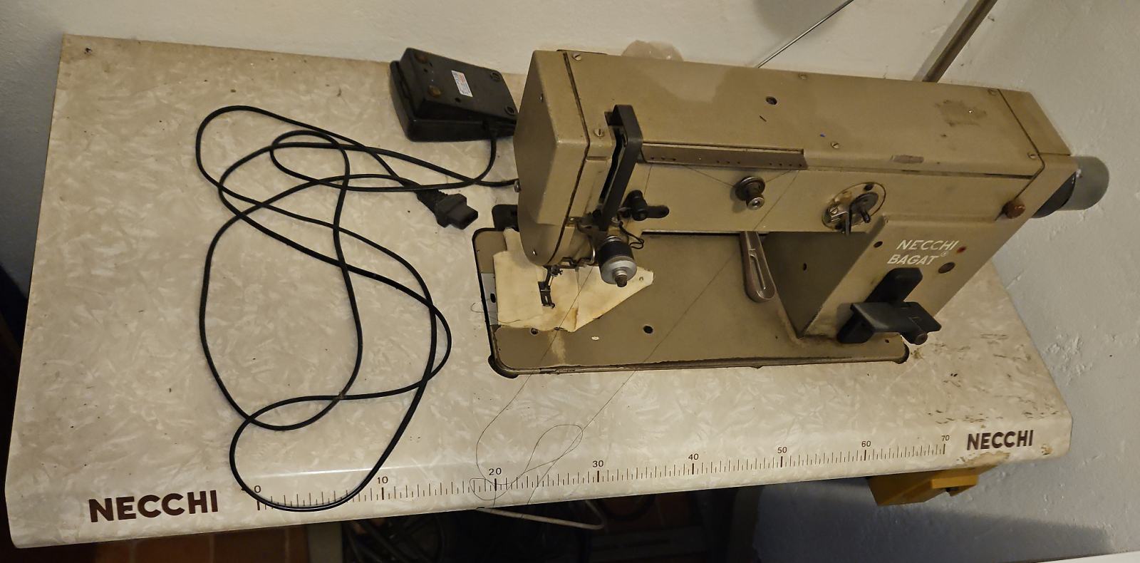 NECCHI BAGAT Industrijski šivalni stroj