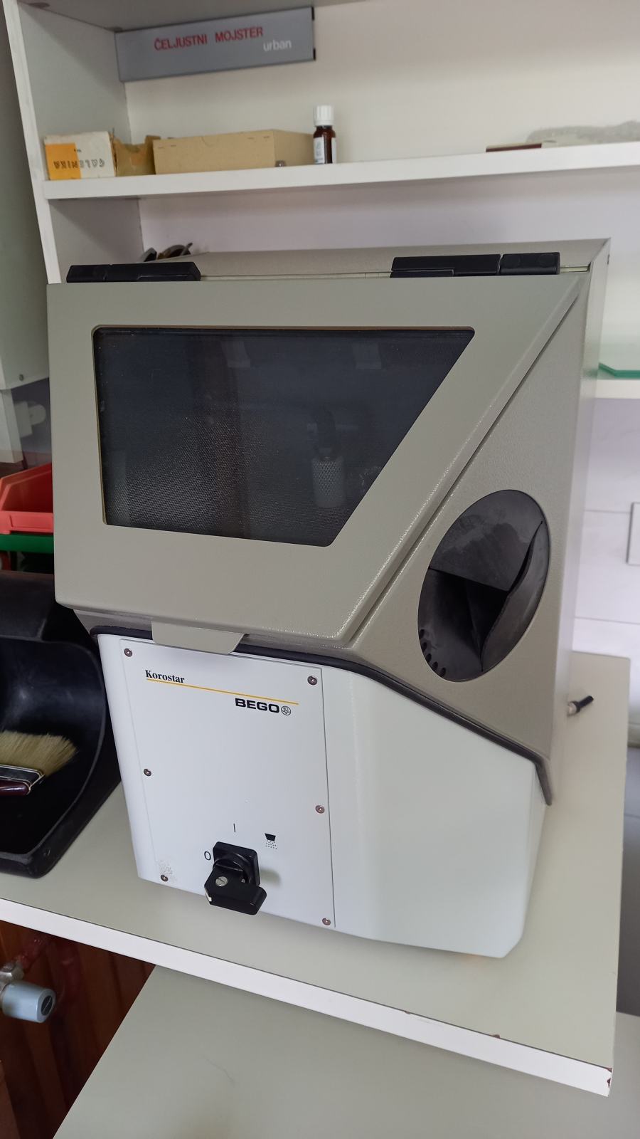 Peskalnik Bego za vizil - Zobotehnični laboratorij
