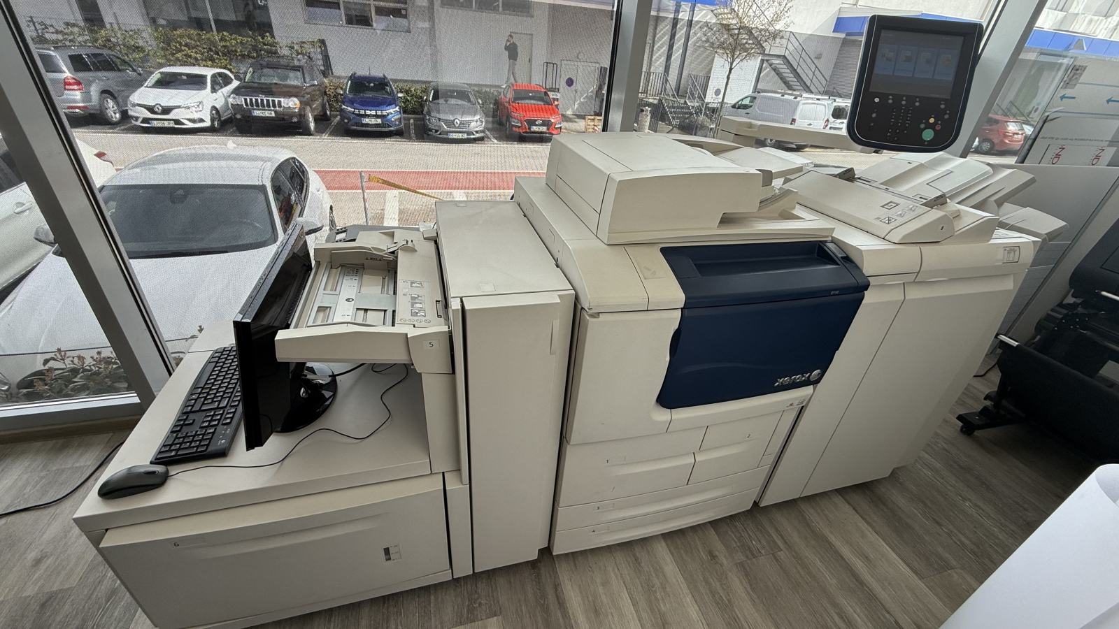 Xerox D110 + OHCF + Fiery Rip