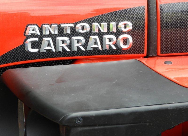 KUPIM TRAKTOR ANTONIO CARRARO 030/374-523