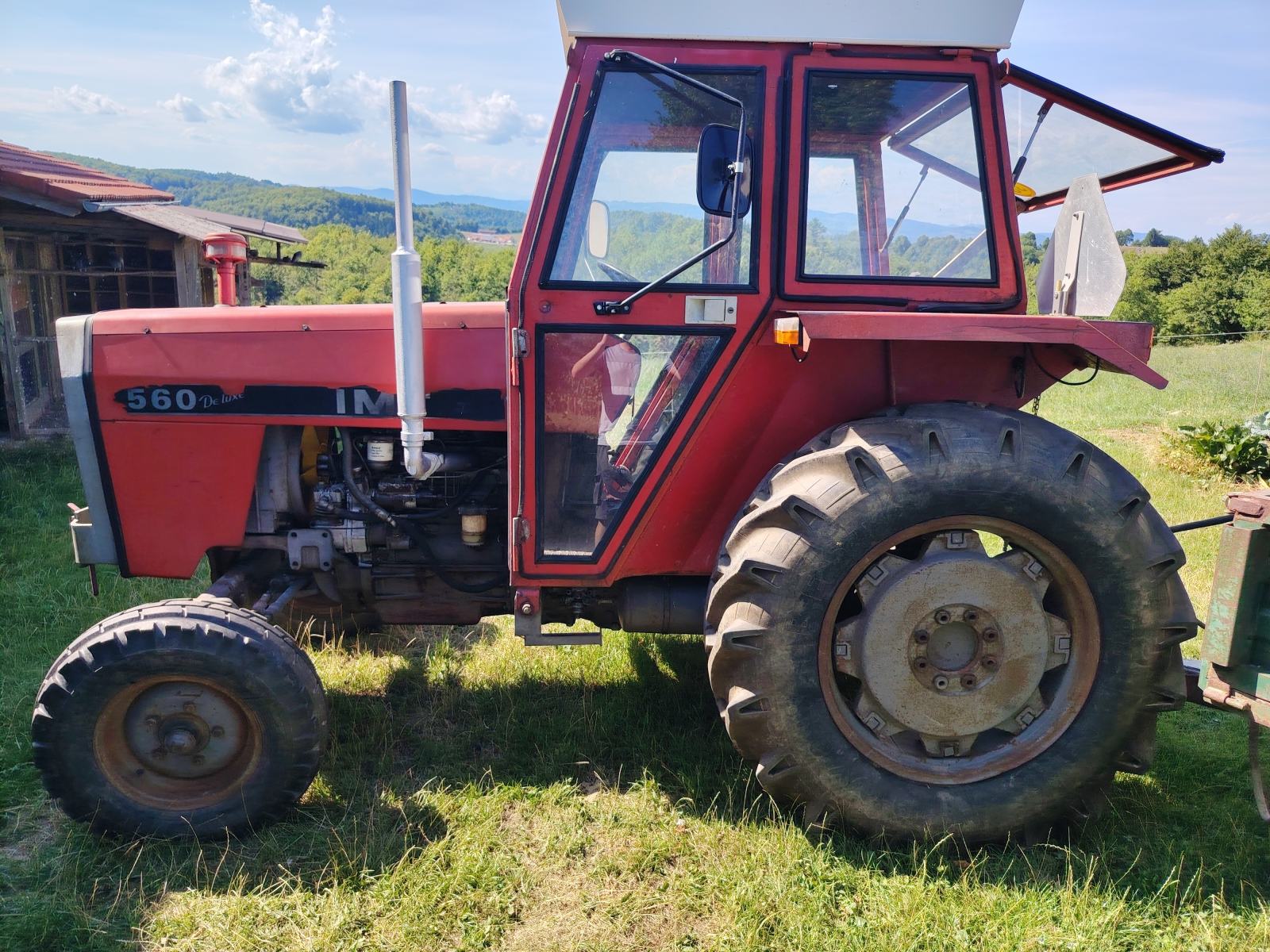Prodam Traktor IMT 560 in traktorsko kiper prikolico