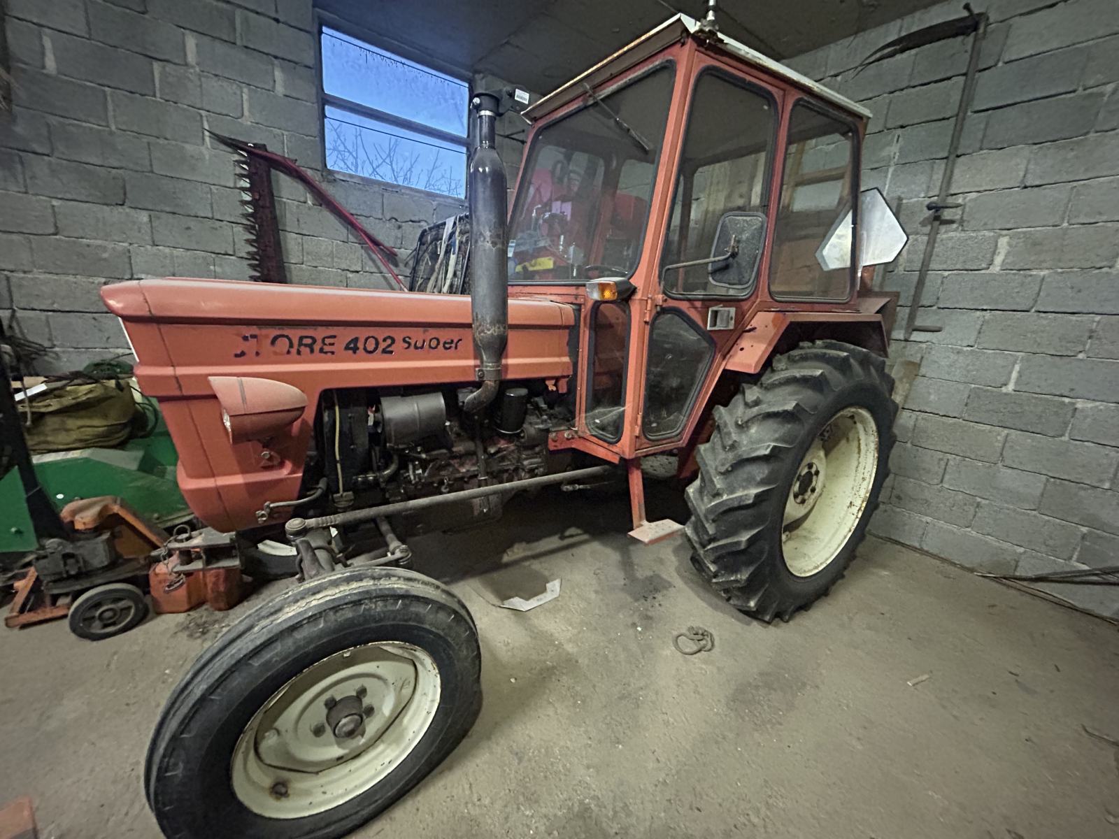 Traktor ŠTORE 402 SUPER