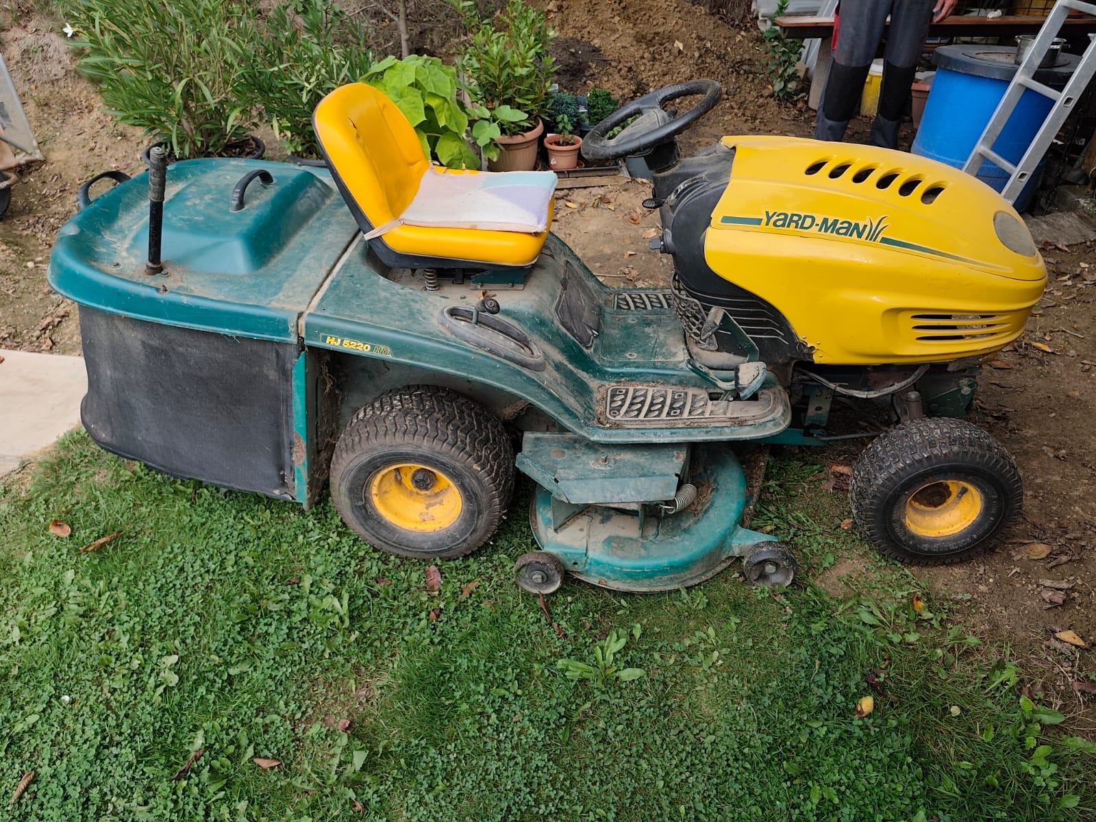 Vrtni traktor YARD MAN