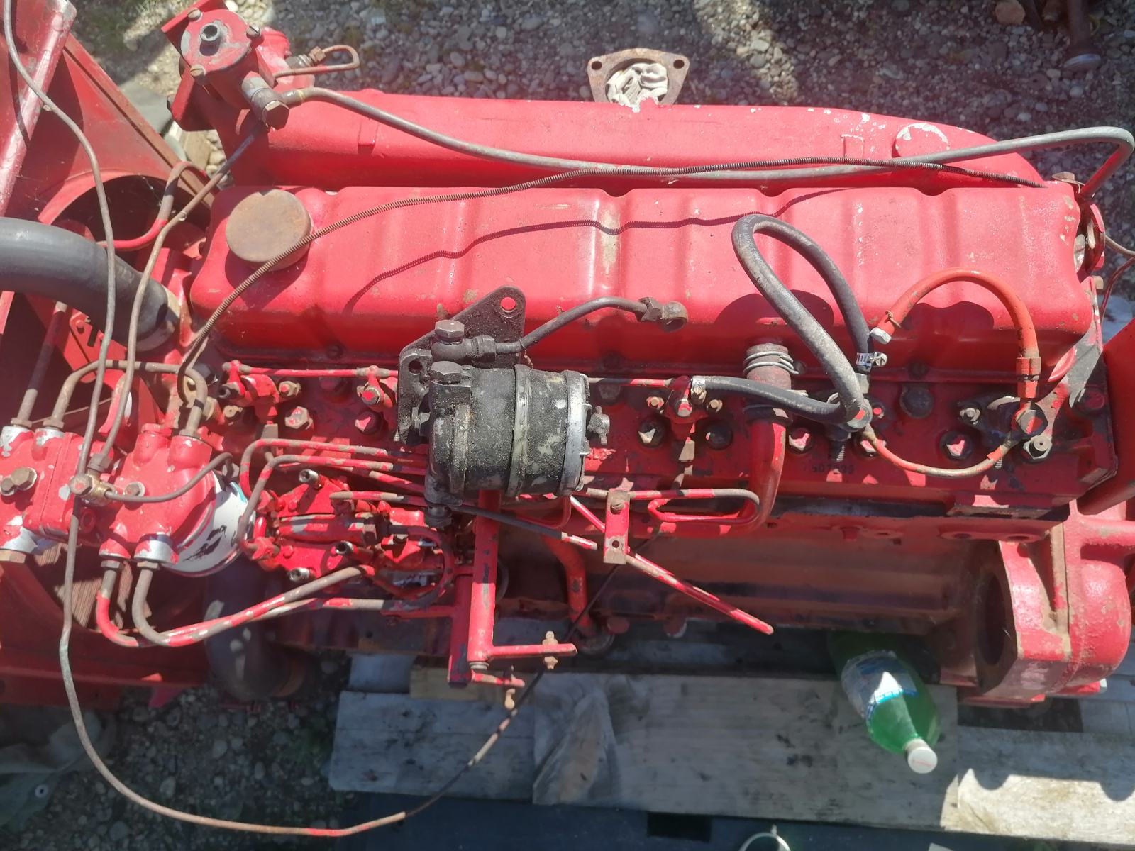 Motor Perkins 37114820 6.354 - IMR S46 ZMAJ 142 po delih