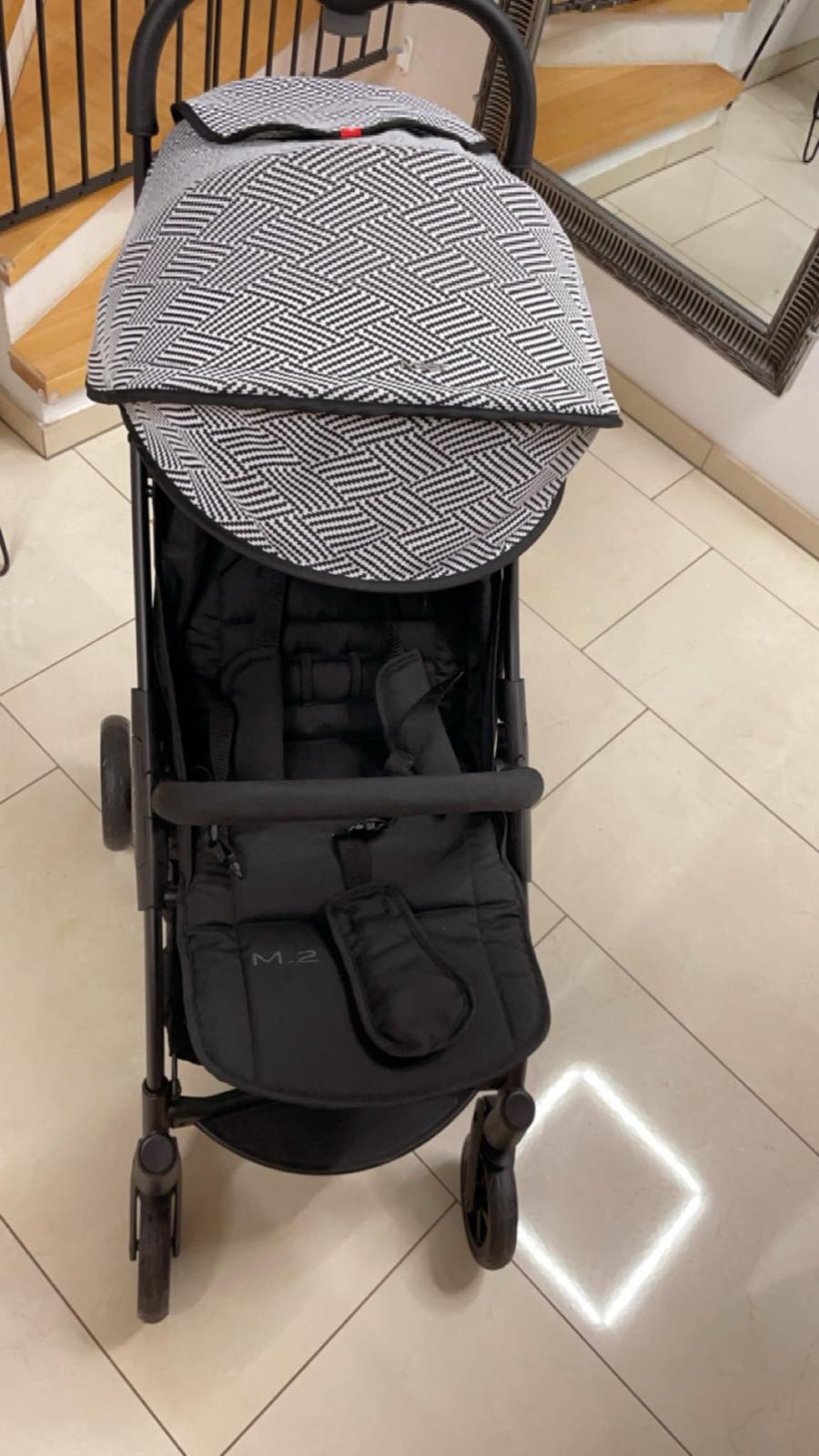 Mast M2 - športni voziček / marela