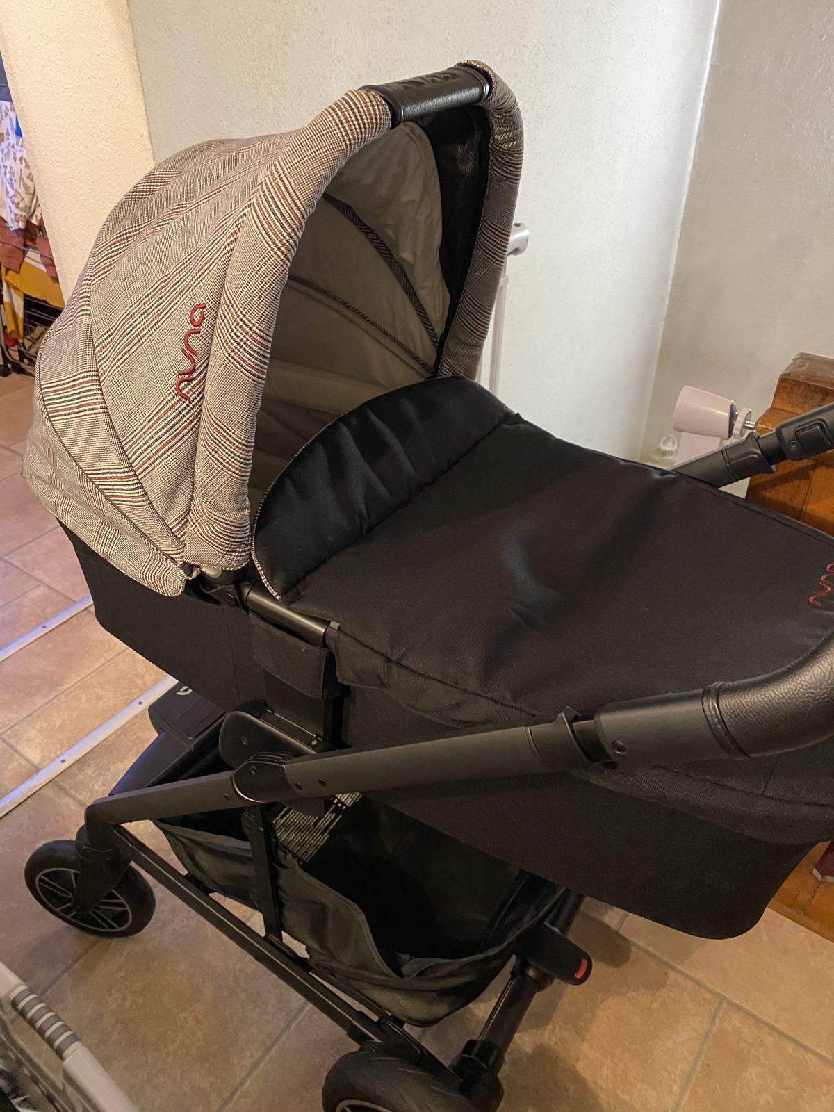 Nuna mixx next - Ellis ( 2 v 1 )